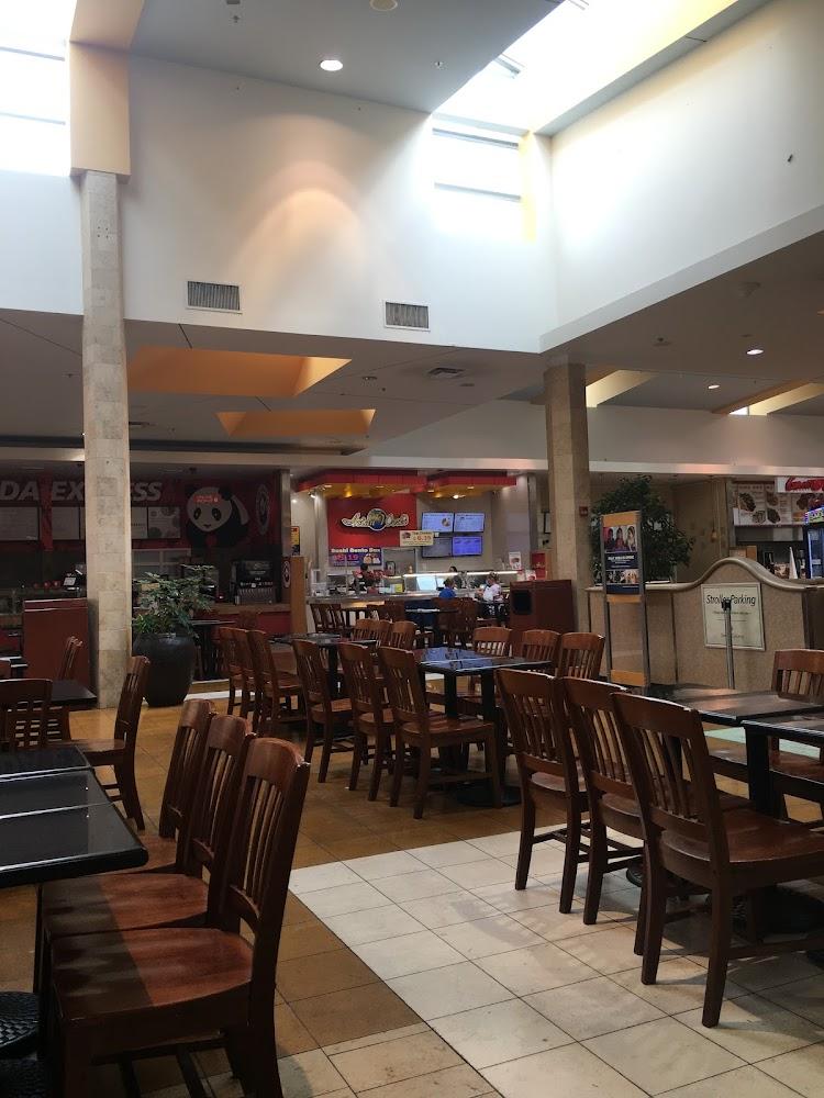 Asian World - Sushi restaurant in Louis, MO